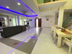 Fully Renovated & Extended 2.5 Storey Superlink House for Sale @RM1 ...