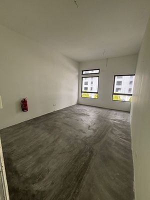 Eco Botanic, 3 storey shop lot, 2nd floor, Partition with 3 room for ...