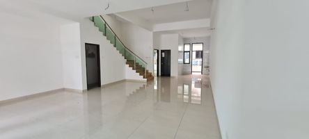 Taman Puchong Utama - PU2 - 3 storey house for sale for Sale @RM1 ...