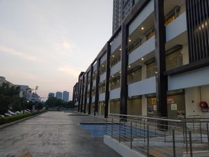 Ten Kinrara, 10 Kinrara, Bandar Kinrara, Puchong walking distance to ...