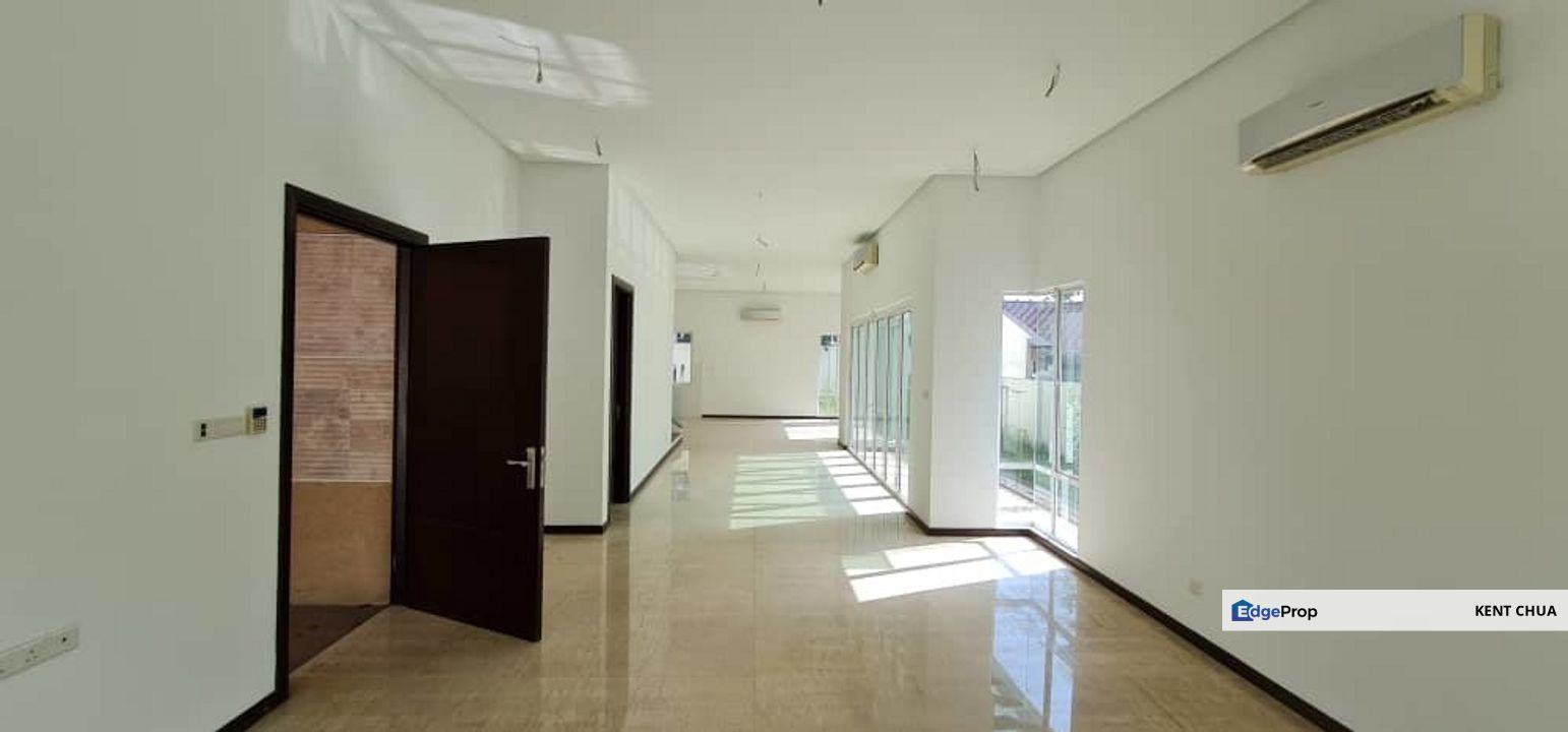 Villa Manja@Bandar Menjalara, Limited 45x100 and unoccupied brand new ...