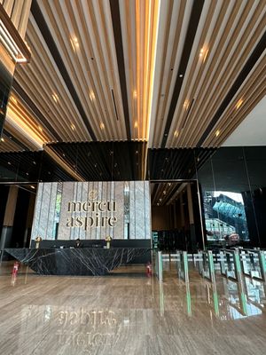 Walking to LRT KTM Mid Valley Mall for Rental @RM8,640 By MICHEL YONG ...