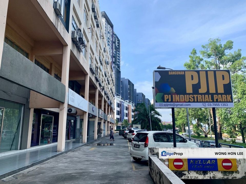 PJ Industrial Park for Rental @RM3,500 By WONG HON LEE | EdgeProp.my