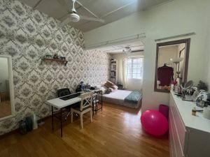 Endlot Double Storey Intermediate USJ 4 Renovated 7 rooms for Sale @RM1 ...
