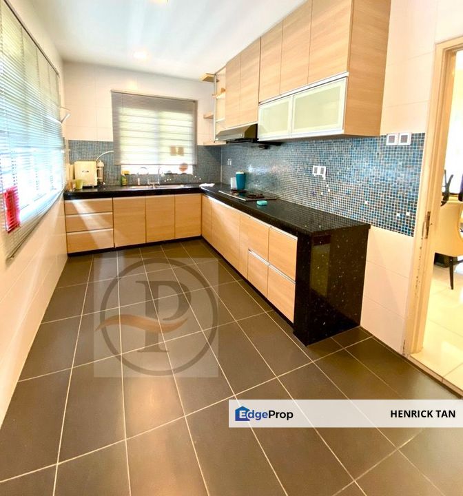 Indah Elite, Double storey Corner,Land 3713sqft, Build up 2360sqft,Renovated for Sale @RM1 ...