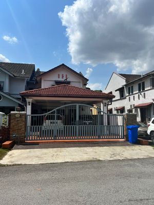 Double Storey Terrace house at Taman Bukit Saga Seksyen 26 Shah Alam ...