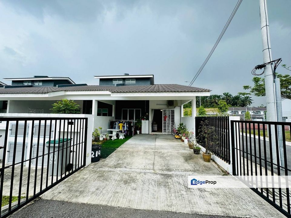 Single Storey End Lot Iringan Bayu SEMAYA Seremban for Sale @RM375,000 ...