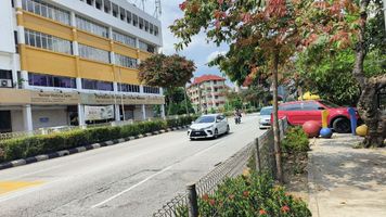 FACING MAIN ROAD TANAH NON BUMI LOT Jalan Raja Muda Abdul Aziz KUALA ...