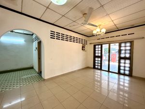 Jalan Cenderai, Bangsar for Rental @RM2,800 By VISAGHAN NAIDU | EdgeProp.my