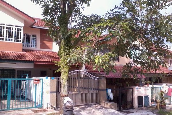 Taman Bukit Serdang, Seri Kembangan Insights, For Sale and Rent ...