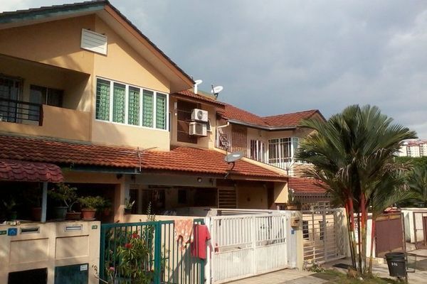 Taman Bukit Serdang, Seri Kembangan Insights, For Sale and Rent ...