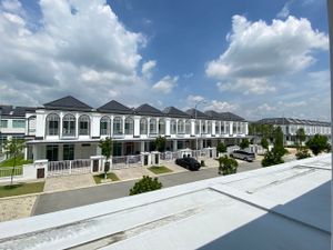 [22x70, Brand New] Merrydale Eco Majestic Semenyih Terrace House For ...