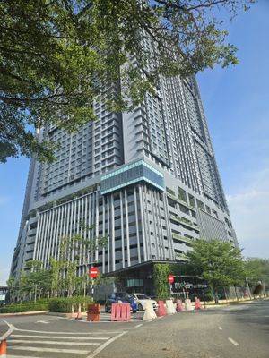 Meta City SOHO Studio Unit Partly Furnished to Rent for Rental @RM1,550 ...