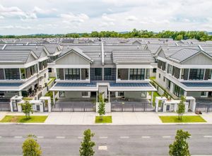 FACING OPEN} Double Storey Semi D Reesia Elmina Gardens, Elmina East ...