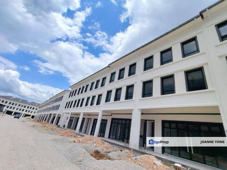 3 Storey Shoplot (2nd Floor Corner) @ Jalan Eko Botanic 3/x, Eco ...