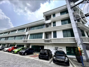 Jade Hills Corner Shop For Sale for Rental @RM9,500 By MICHELLE TEOH ...