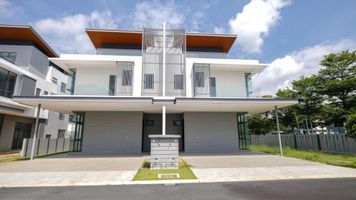 [Broadleaf Residence] 3 Storey Huge Semi D @ Kota Kemuning for Sale ...